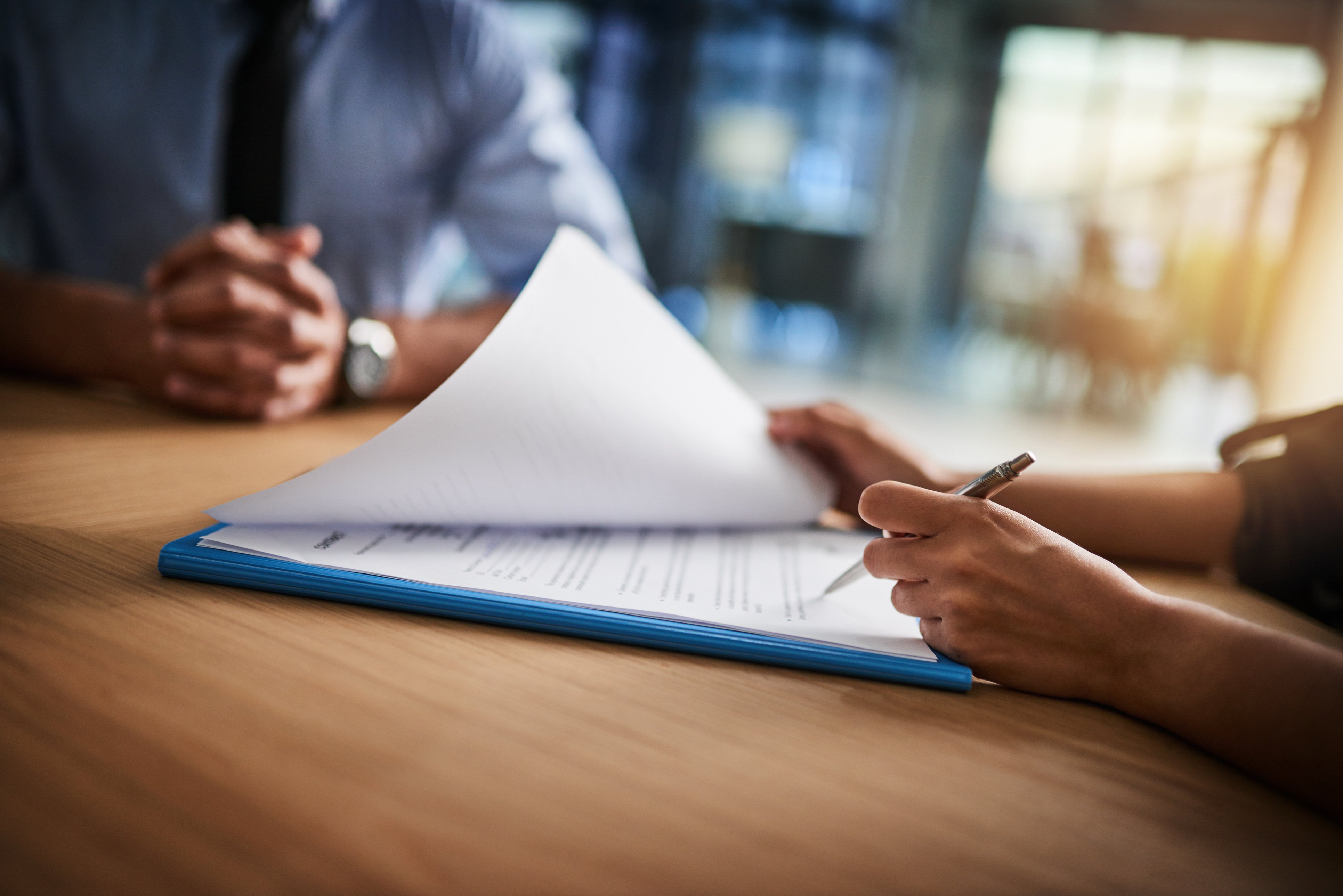 Your Step-By-Step Guide to Closing On A Home